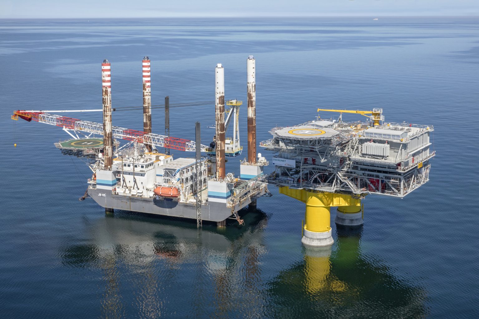 JB 115 Kriegersflak OSS - Jack-Up Barge