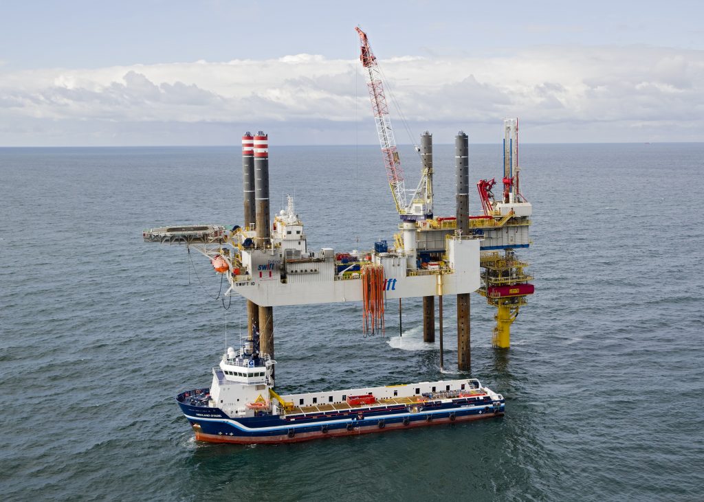 Services - Jack-Up Barge